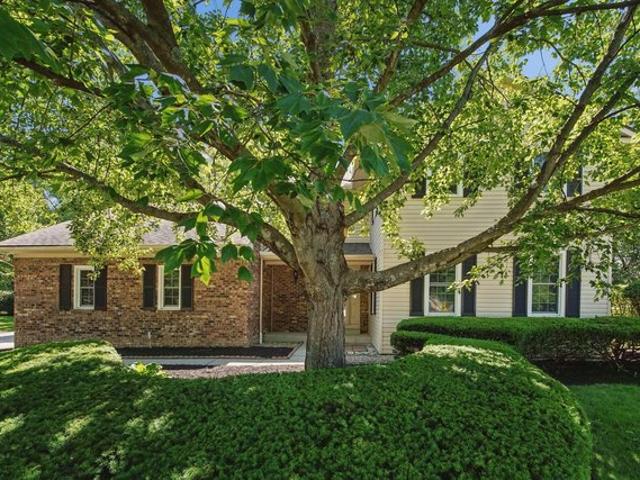 1355 Goldsmith Dr, Westerville, OH 43081