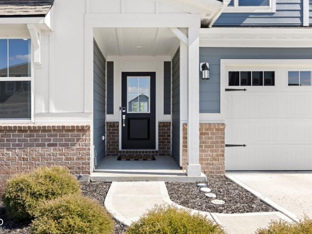 1355 Inverness Drive