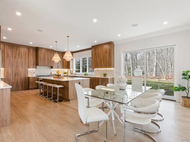 1355 Little Peconic Bay Rd, Cutchogue, NY 11935 | MLS #979297