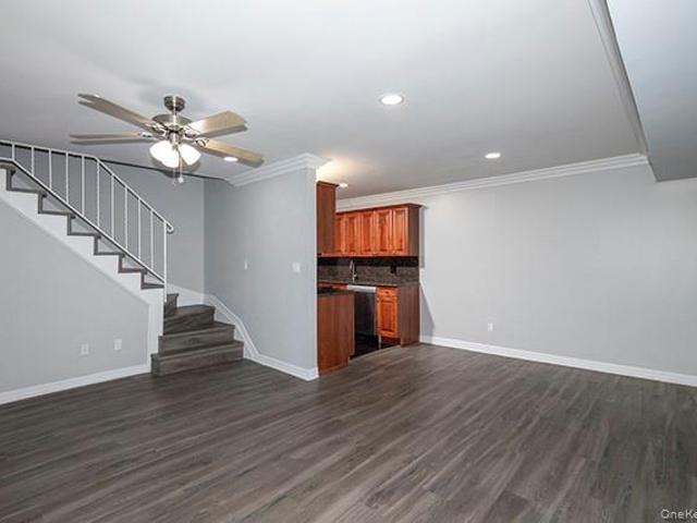 1355 Roanoke Avenue 7g