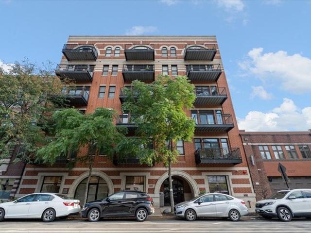 1355 W Washington Blvd Apt 2D, Chicago, IL 60607