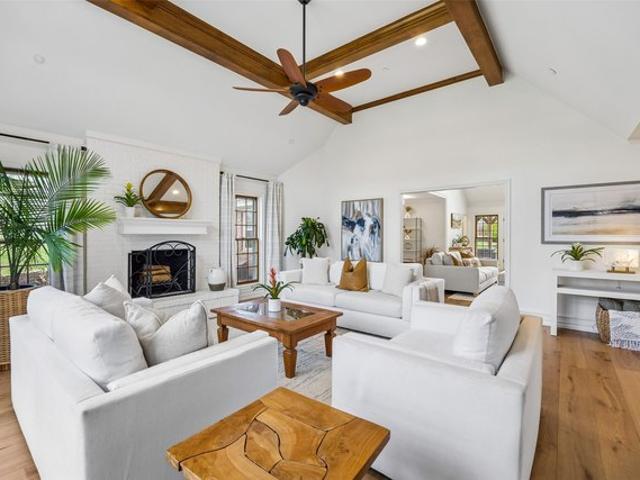 1355 Woodbrook Ln, Southlake, TX 76092