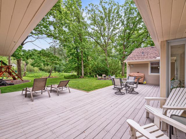 1355 Woodland Lane