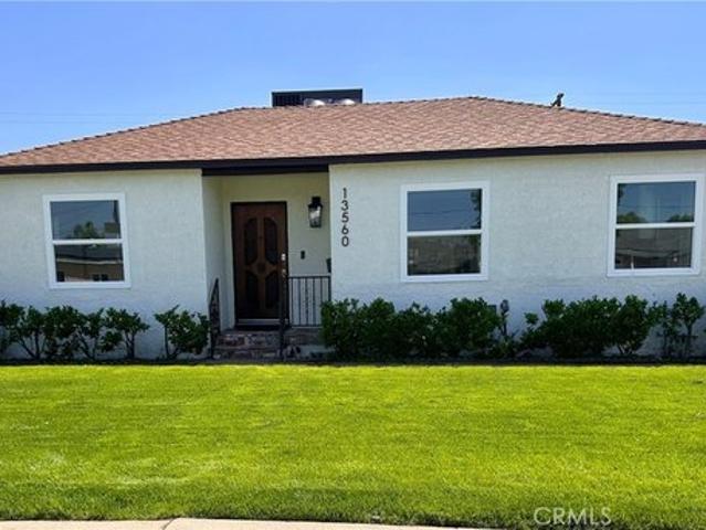 13560 Correnti St, Arleta, CA 91331