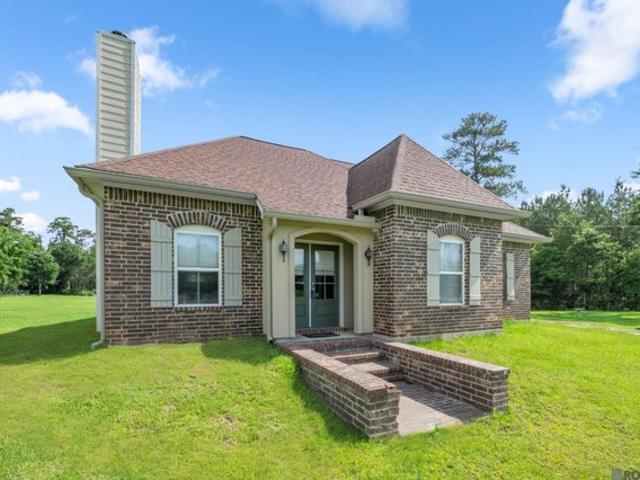 13567 Arnold Rd, Walker, LA 70785