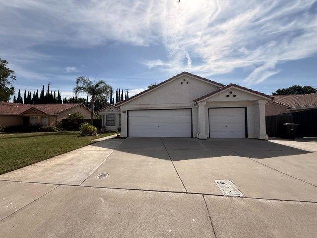 13568 Vallarta Ave, Santa Nella, CA 95322