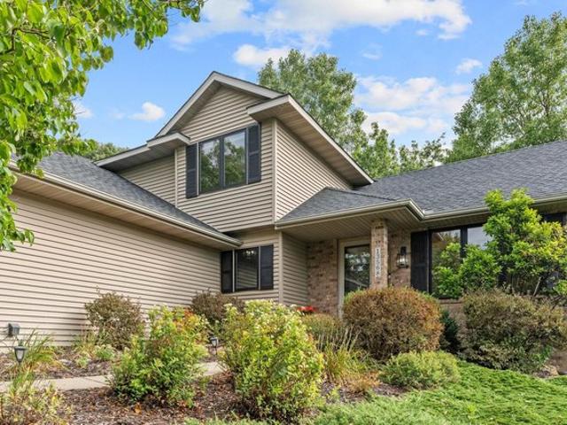 13568 Flint Ln, Apple Valley, MN 55124