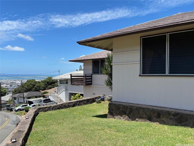 1356 Mamalu St, Honolulu, HI 96817 | MLS #202608