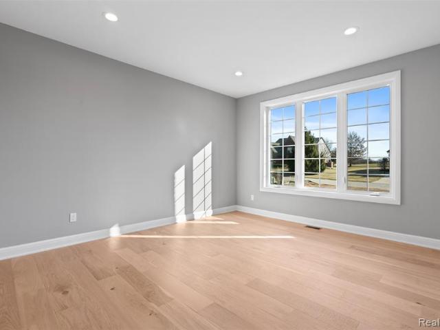 1356 masters drive