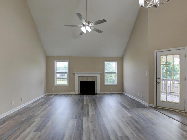 1356 Meredith Way