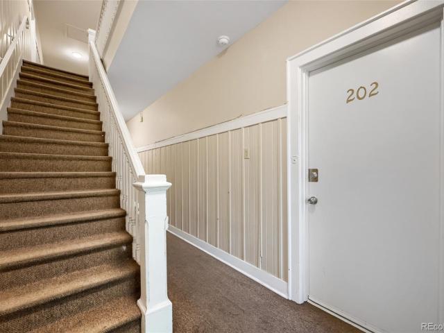 1356 N Pearl Street # 202