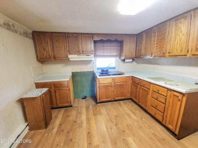 1356 Old Hwy 25 E