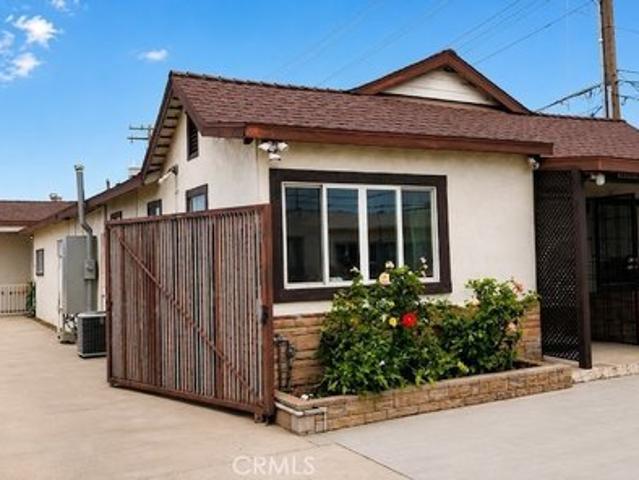 1356 Bowen St Unit 1/2, Upland, CA 91786