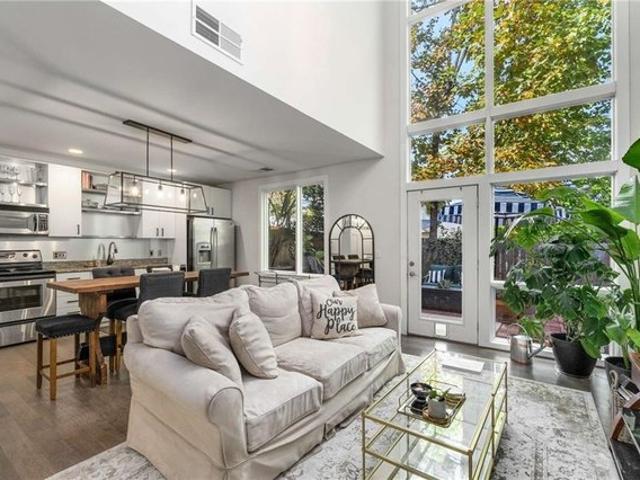1356 Rietveld Row NW, Atlanta, GA 30318