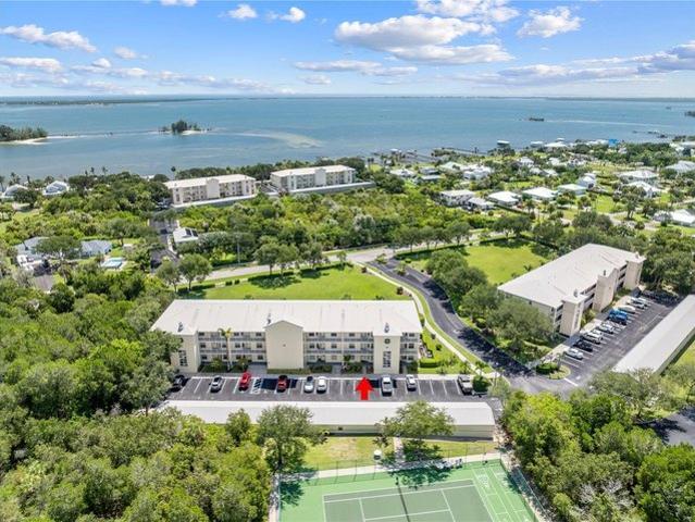 13570 Mystic Dr, Sebastian, FL 32958