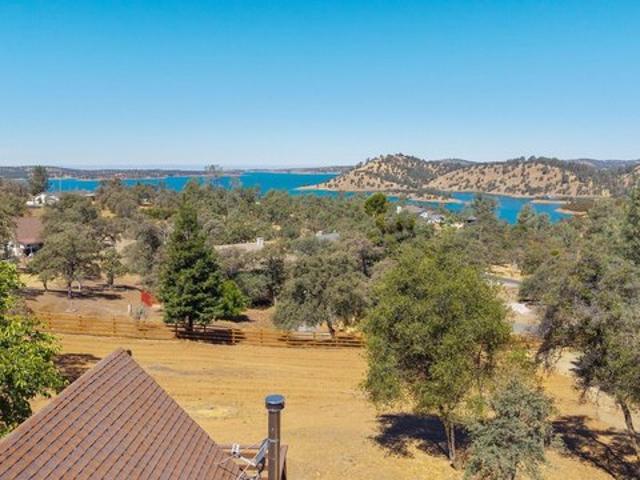 13575 Colina Way, La Grange, CA 95329