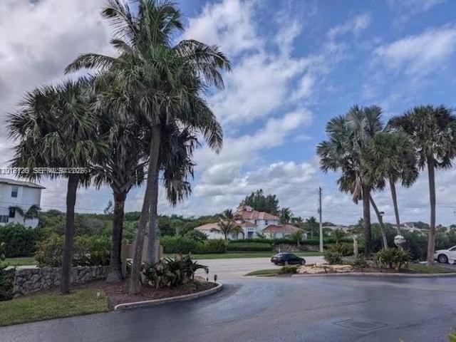 1357 NE Ocean Blvd Apt 311, Stuart, FL 34996