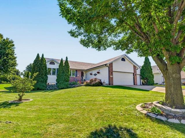 1357 Overlook Pass, Sun Prairie, WI 53590