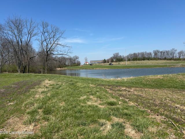 1357 Castle Hwy