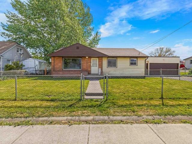1357 Chesnut St, Clarkston, WA 99403