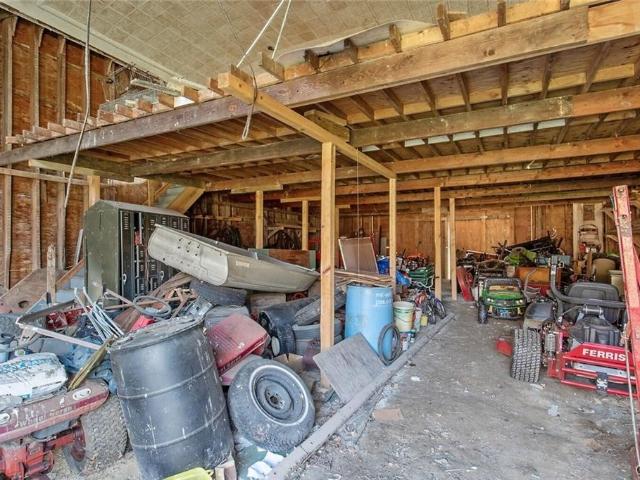 1357 Ridge Rd