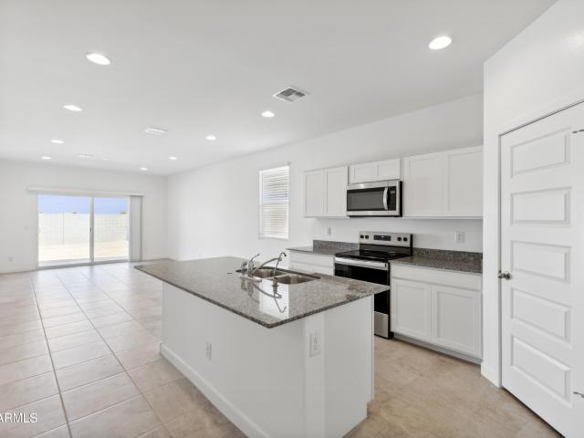 1357 w shannons way
