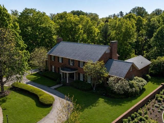 1357 1 E Cooper Dr, Lexington, KY 40502