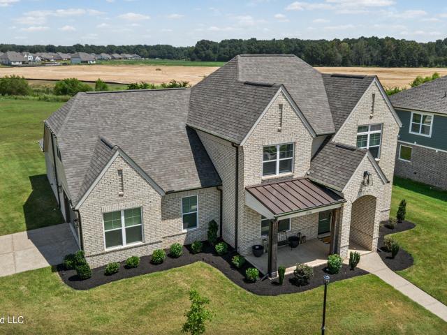 13586 Broadmore