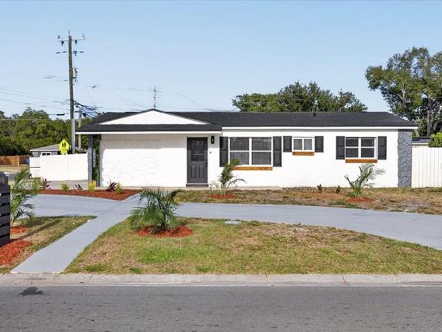 13589 th St, Largo, FL 33778