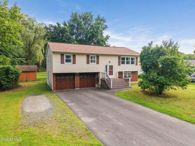 1358 Maple Hill Rd, Castleton, NY 12033