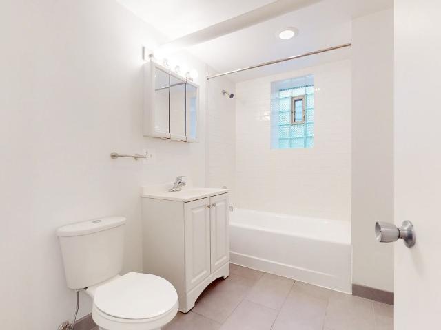 1358 E. 58th Street 4 Bedroom Apartment for Rent at 1358 E 58th St, Chicago, IL 60637 Hyde Park