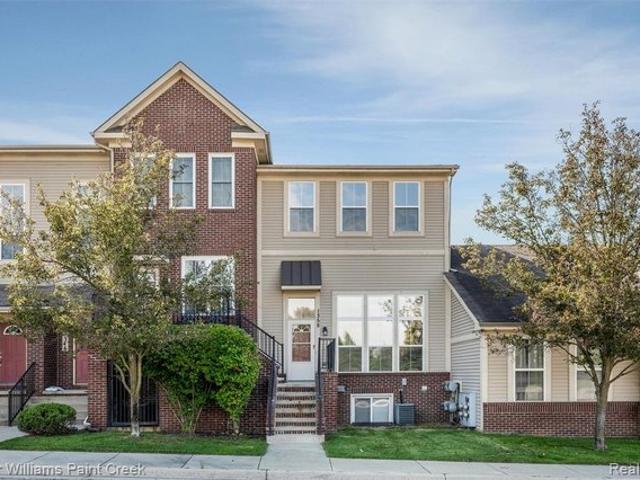 1358 Hillcrest Dr Unit 4, Waterford Township, MI 48327