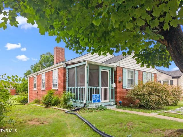 1359 East Center Street