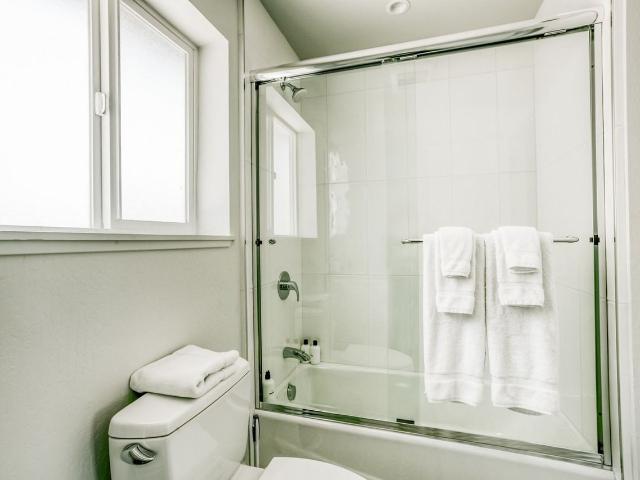 1359 S. Wolfe Rd 3 Bedroom Apartment for Rent at 1359 S Wolfe Rd, Sunnyvale, CA 94087