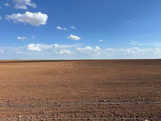 13500 N 2090 Road