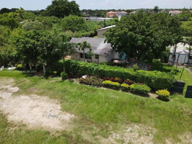 13500 SW 258th St, Homestead, FL 33032