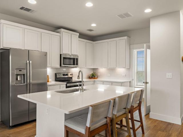 13501 Metric Blvd # 25
