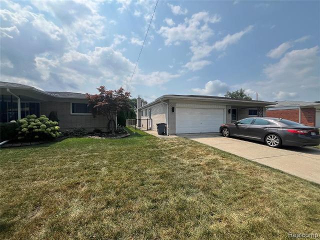13502 Moceri Circle