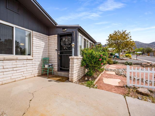 13505 Pierce Arrow Road NE