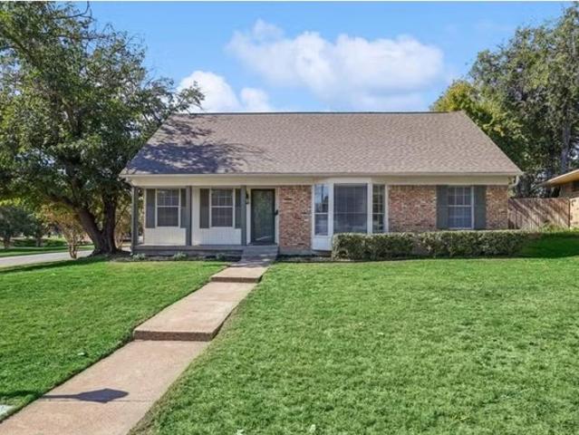13505 Pyramid Dr, Farmers Branch, TX 75234