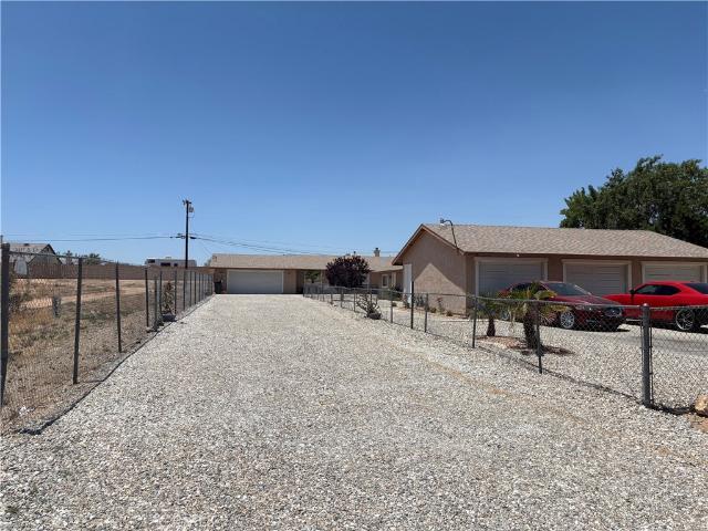 13508 Mohawk Rd, Apple Valley, CA 92308 | MLS #CV26036 | Compass