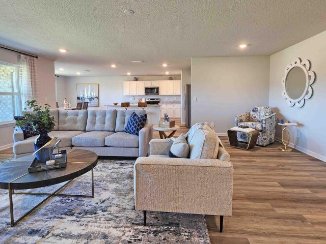 13509 Pond Ridge Way