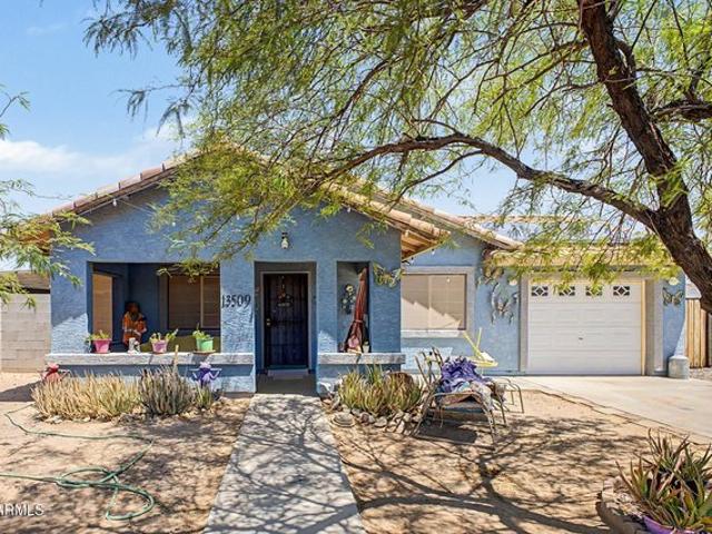 13509 S Silent Rd, Arizona City, AZ 85123