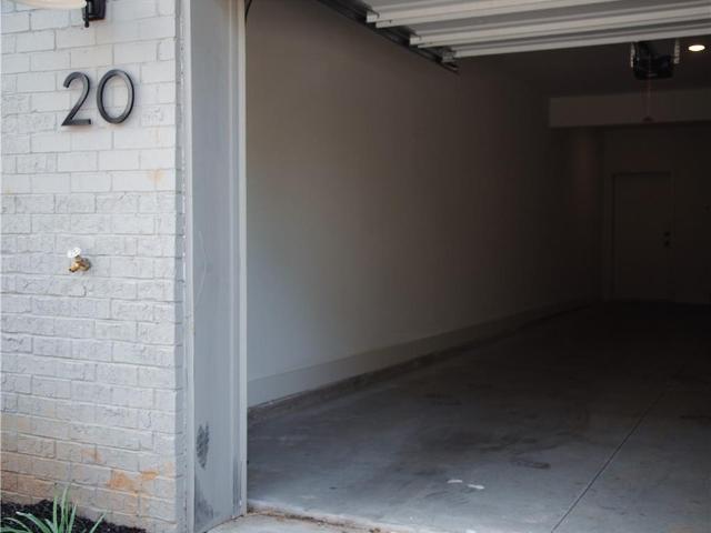 1350 May Avenue SE 20