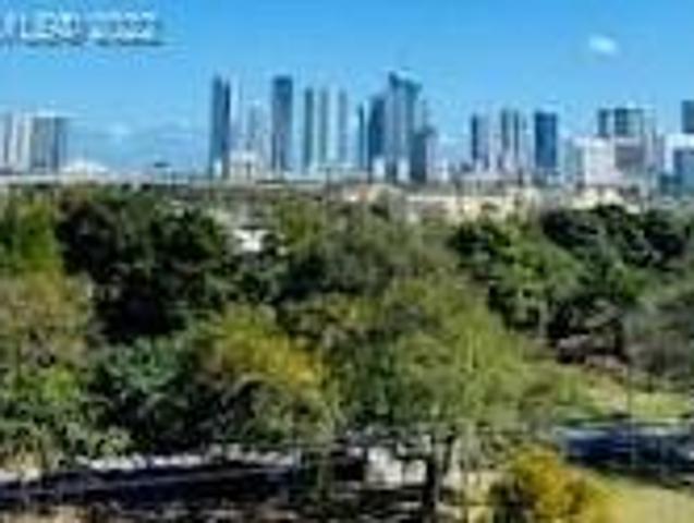 1350 NW 8th Ct #E 6 Miami, FL 33136