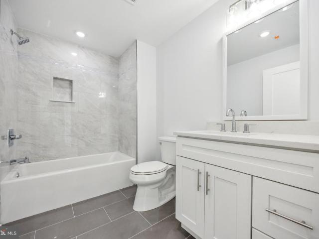1350 N Front Street # 303