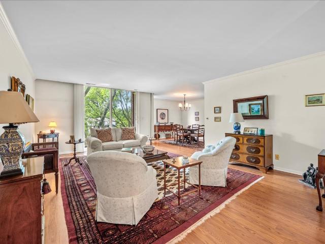 1350 N Western Avenue # 205
