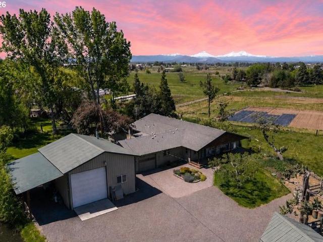 1350 NE Yucca Ave, Redmond, OR 97756