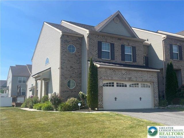 1350 Caspian St, South Whitehall Township, PA 18104