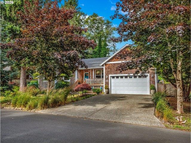 1350 Chinook Ln, Gearhart, OR 97138
